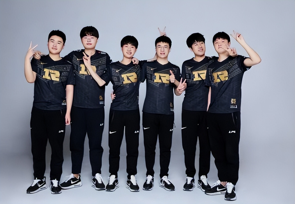 The S12 World Championship double-C rankings are released, A Shui is ...