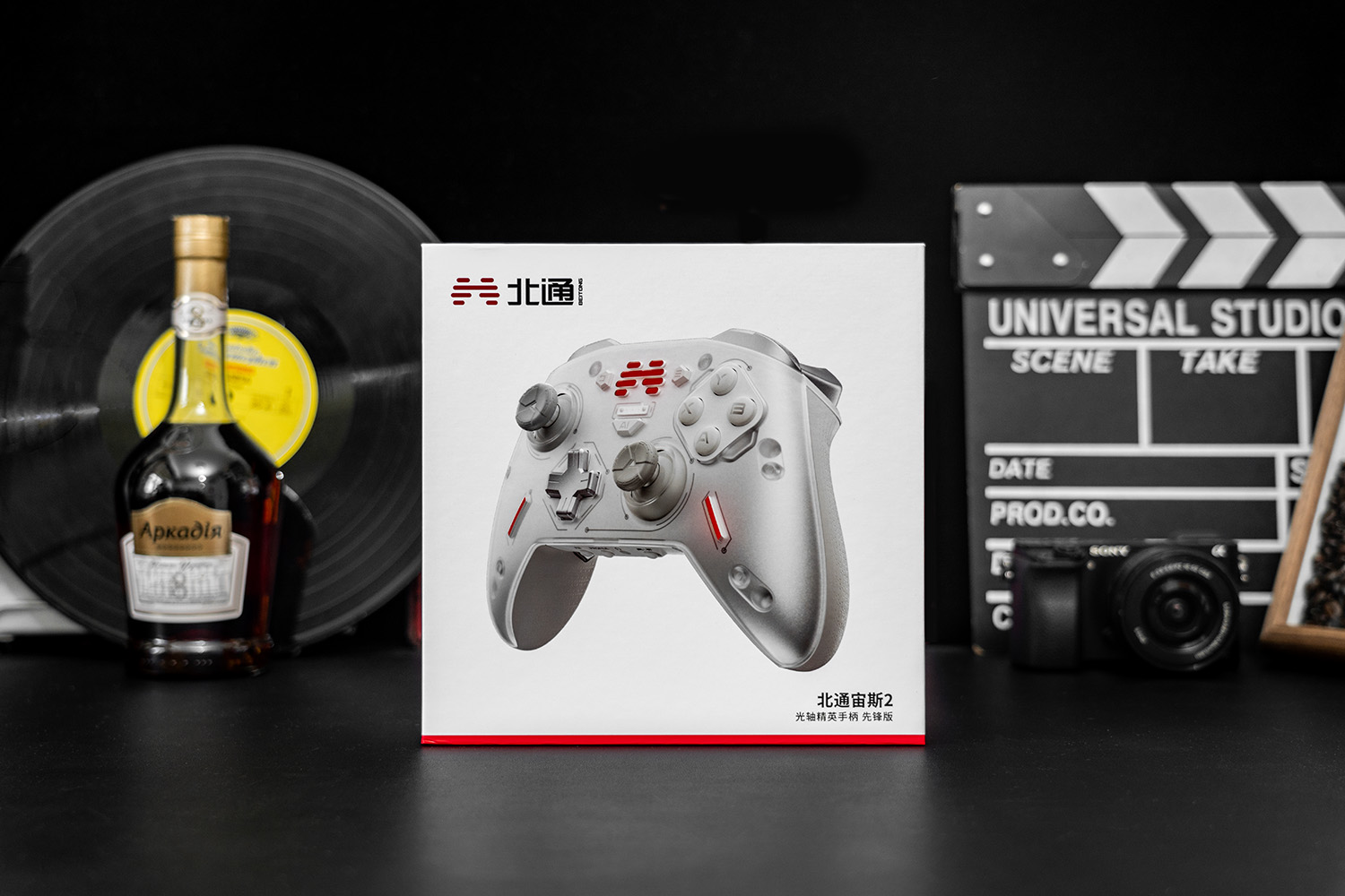 All platforms take it all, instantaneous optical axis micro-movement ...