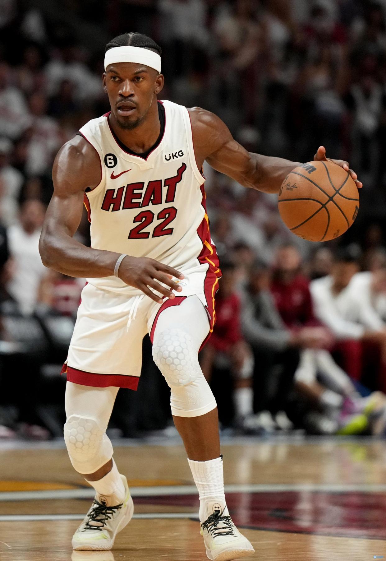 1:1! The Heat equalized the score, Vincent 23+3, Butler 21+9, Jokic 41 ...