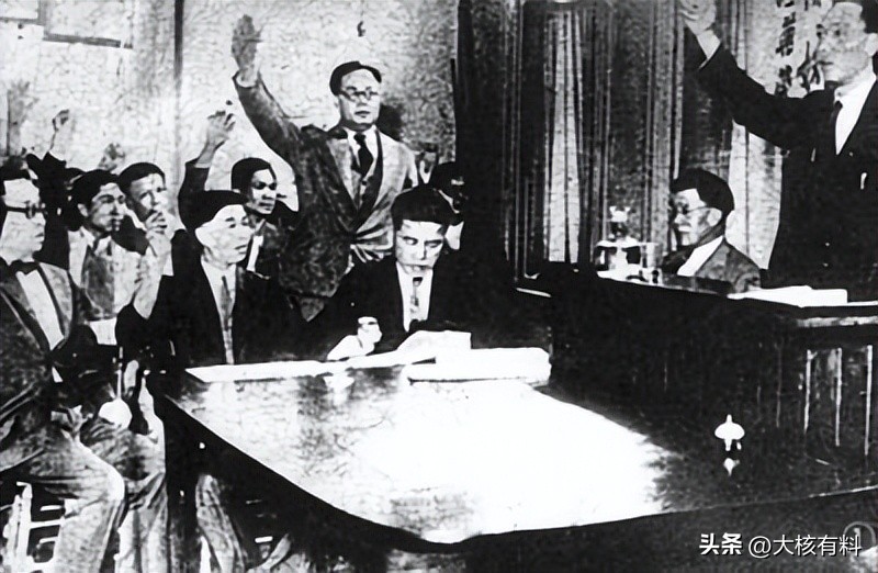 During World War II, Canada's diplomatic dependence was changed. How ...