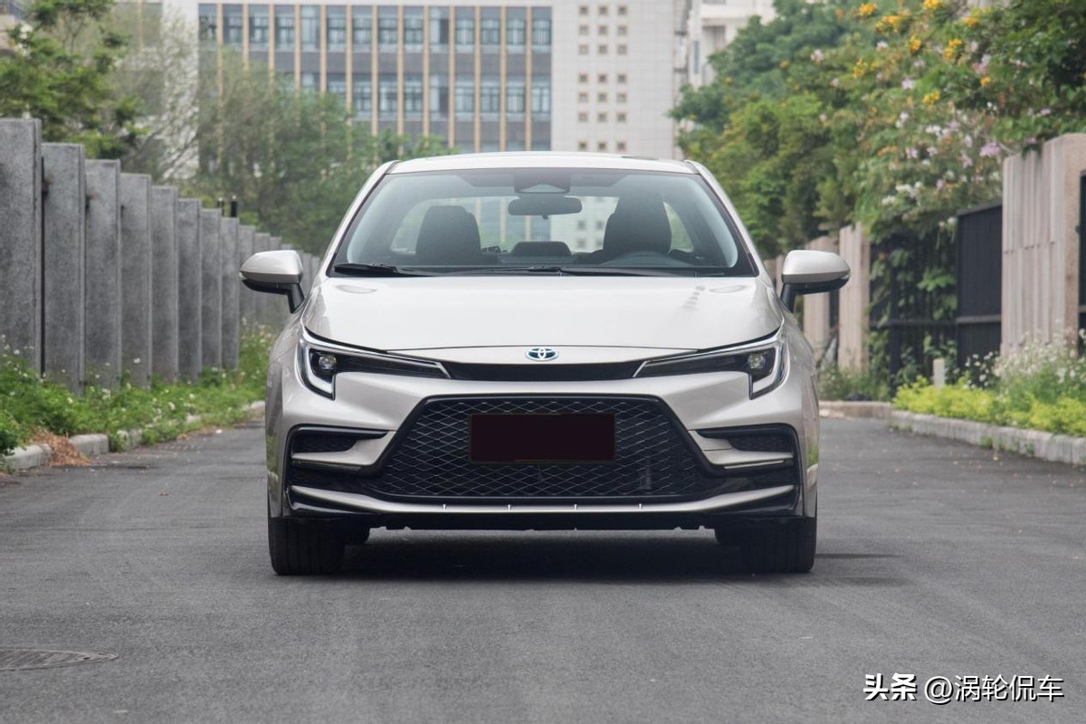 Rational discussion, trams are still not as good as gasoline vehicles ...