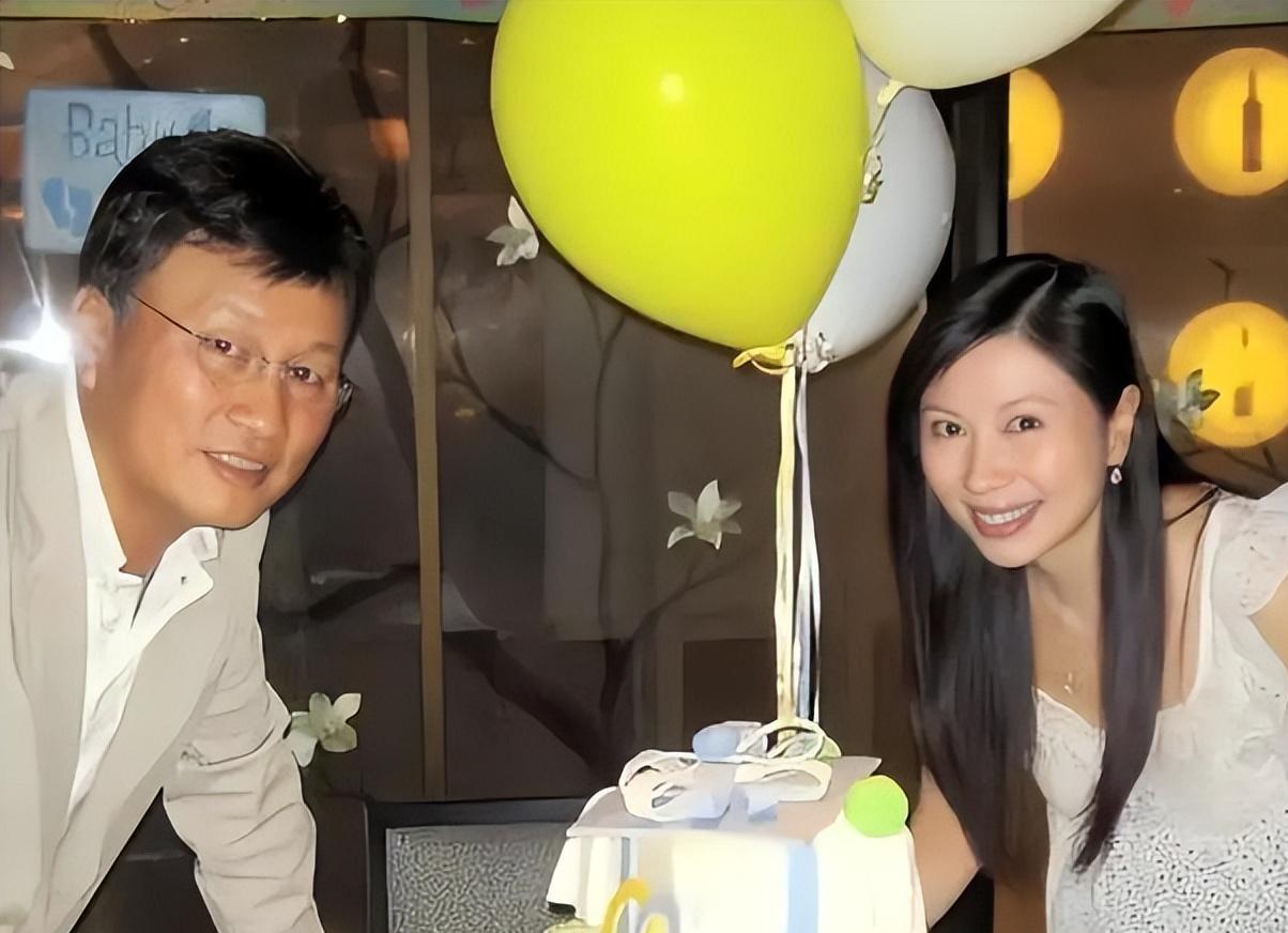 56-year-old Yang Baoling's swimming photos were exposed, triggering ...