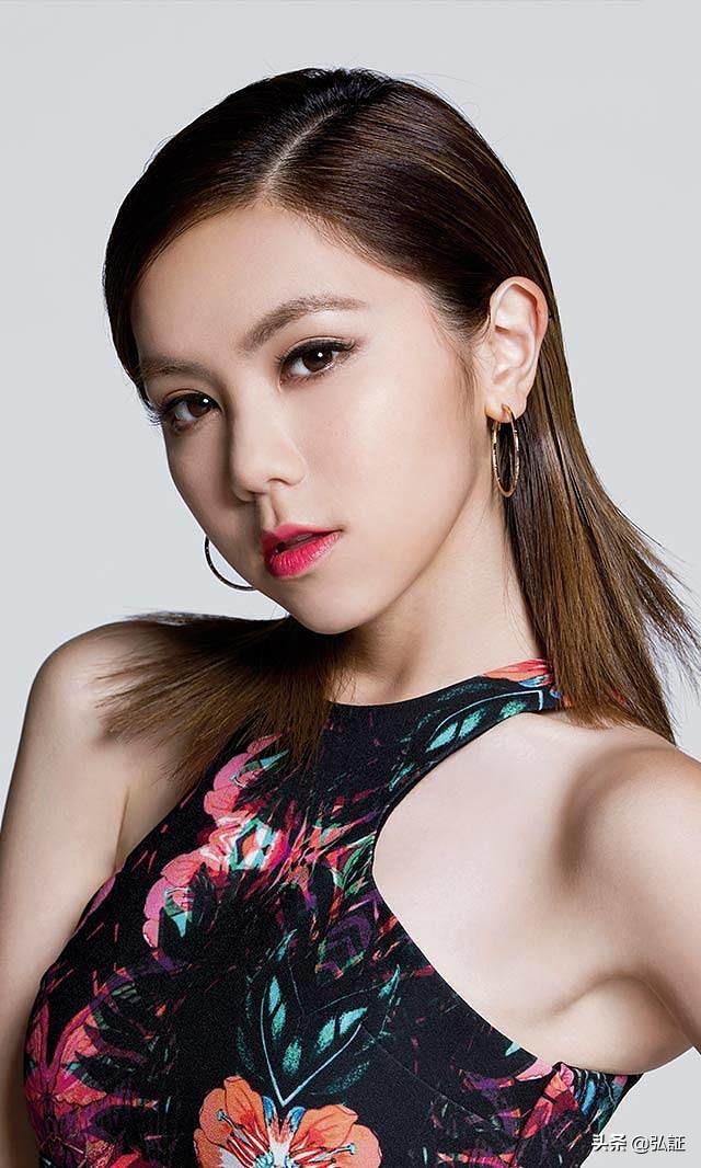 GEM Deng Ziqi, a small man with a baby face can burst out with infinite ...