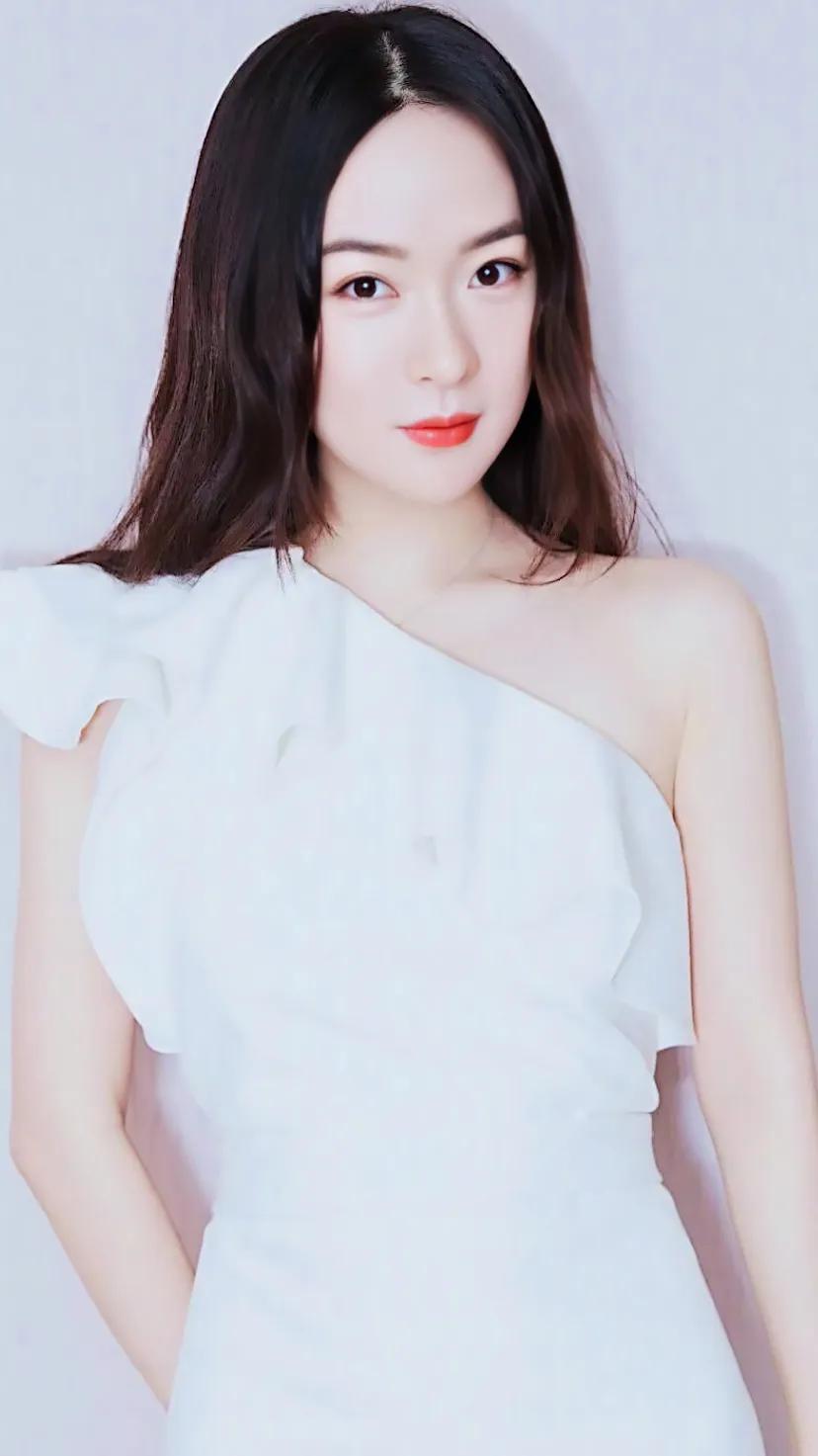 Beautiful girl, Huo Siyan - iMedia