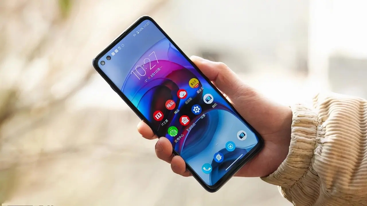 Should I buy a mobile phone with a 2K display?There is one advantage ...