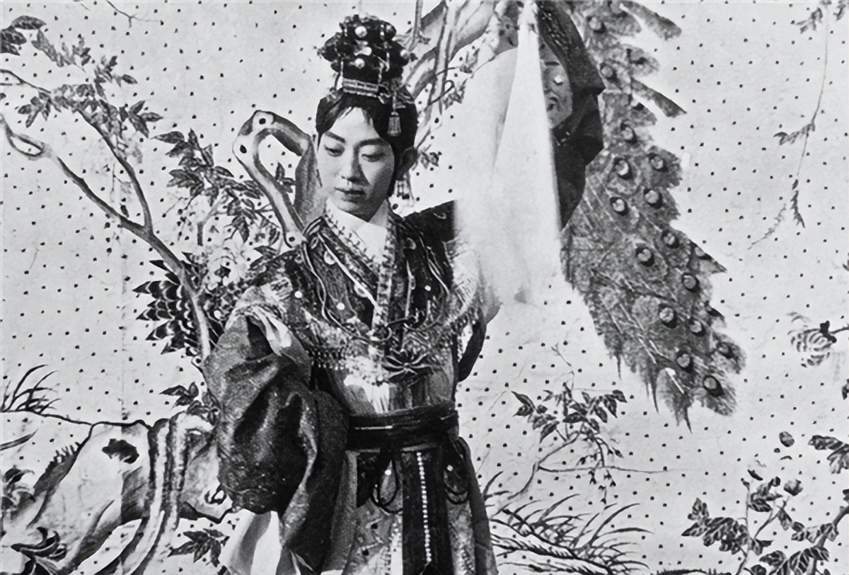 Mei Lanfang's two wives, who were sisters in love, lived in peace ...