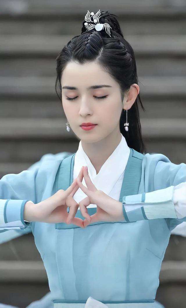 Qin Xiaoxian Hanikezi is very hot, and the interaction is very sweet ...