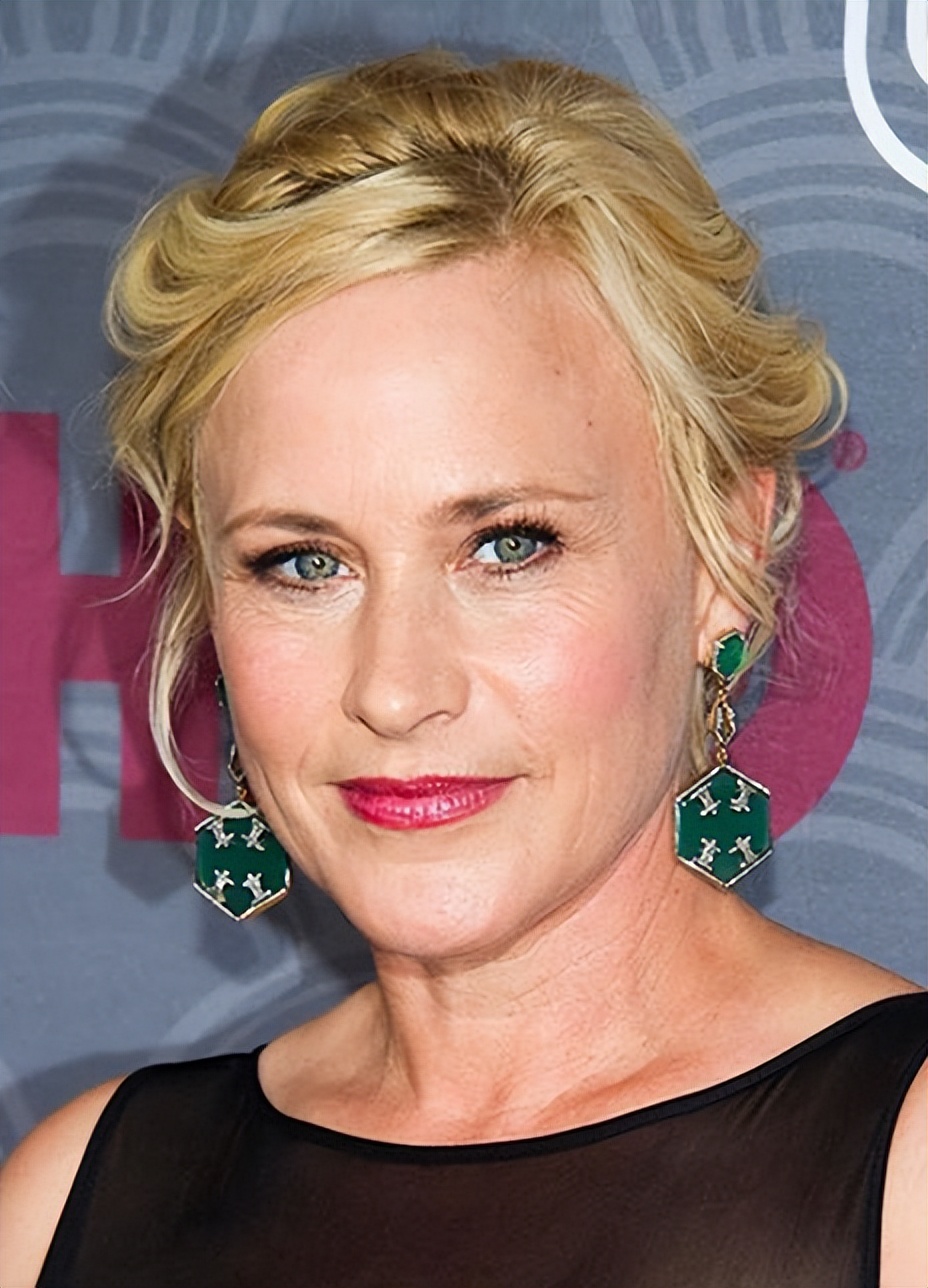 Into a Twisted Mind: An Exploration of Patricia Arquette's Character in ...