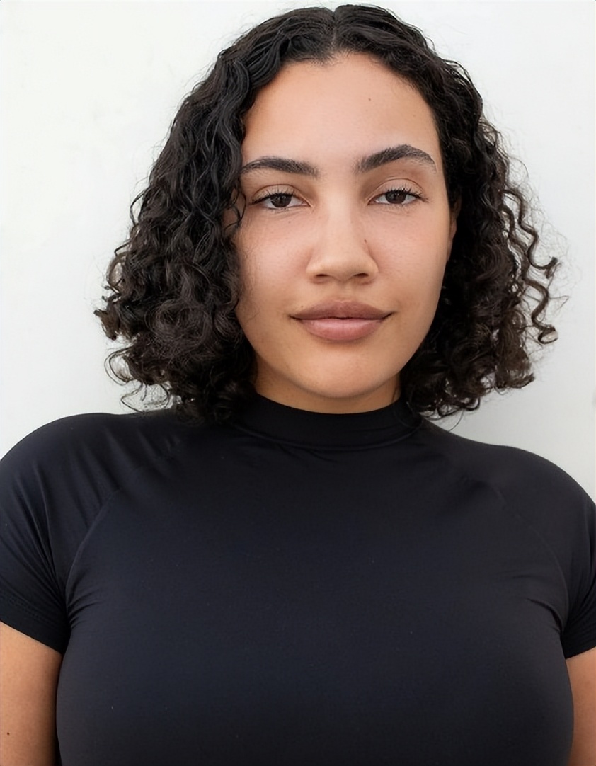 Diversity beautiful representative, plus size model: Logan Wills (Logan ...