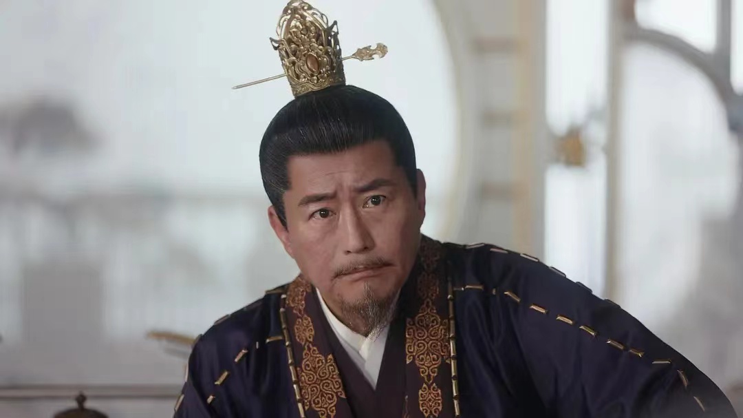 "Qingqing Daily" also plays the "emperor", and the contrast between Qiu ...