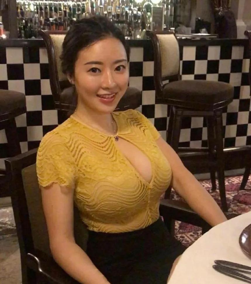 "Chinese version of Kardashian" Jiang Pingting became popular because of the "Liu Qiangdong ...