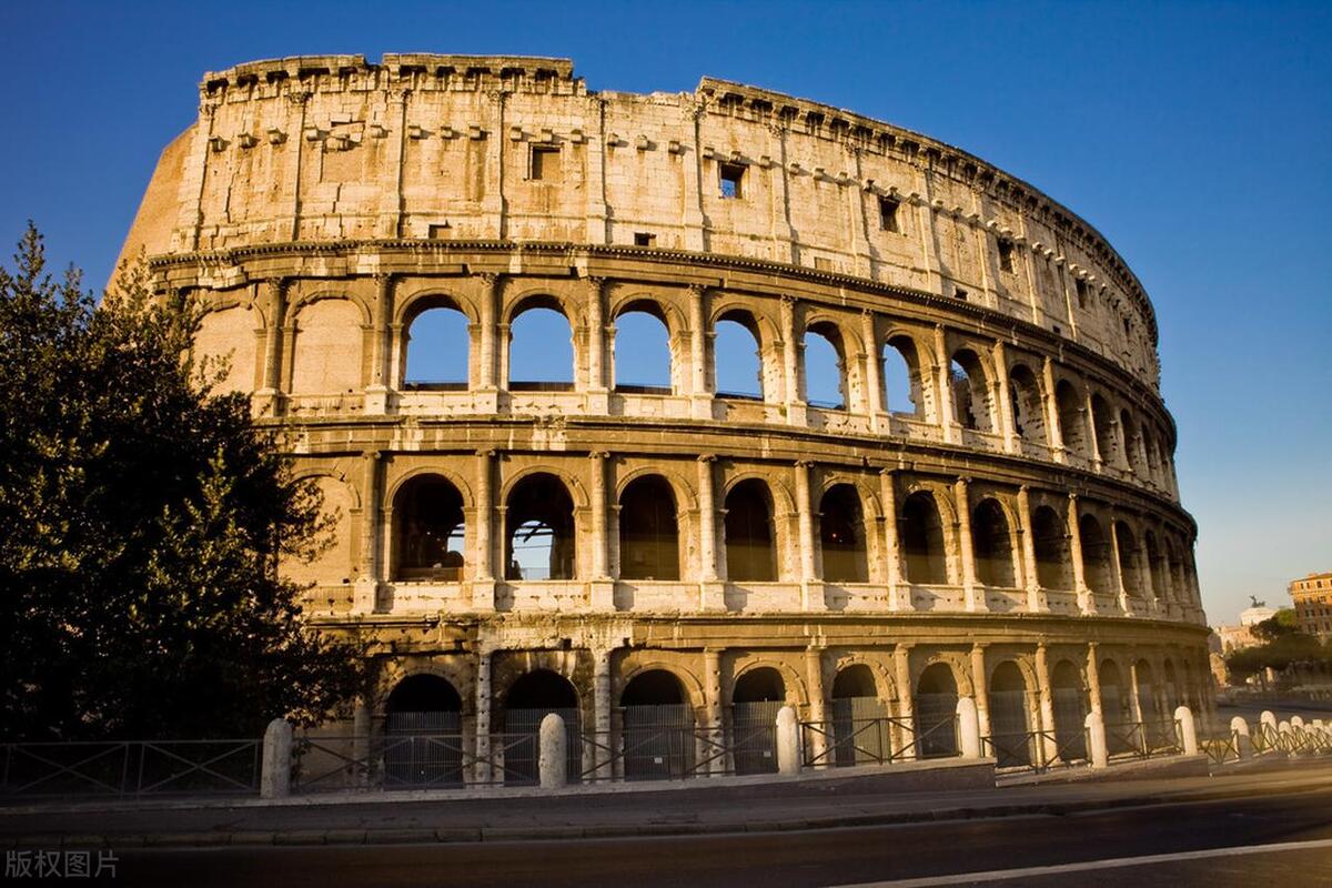 Crisis in the third century AD, which had a profound impact on ancient ...
