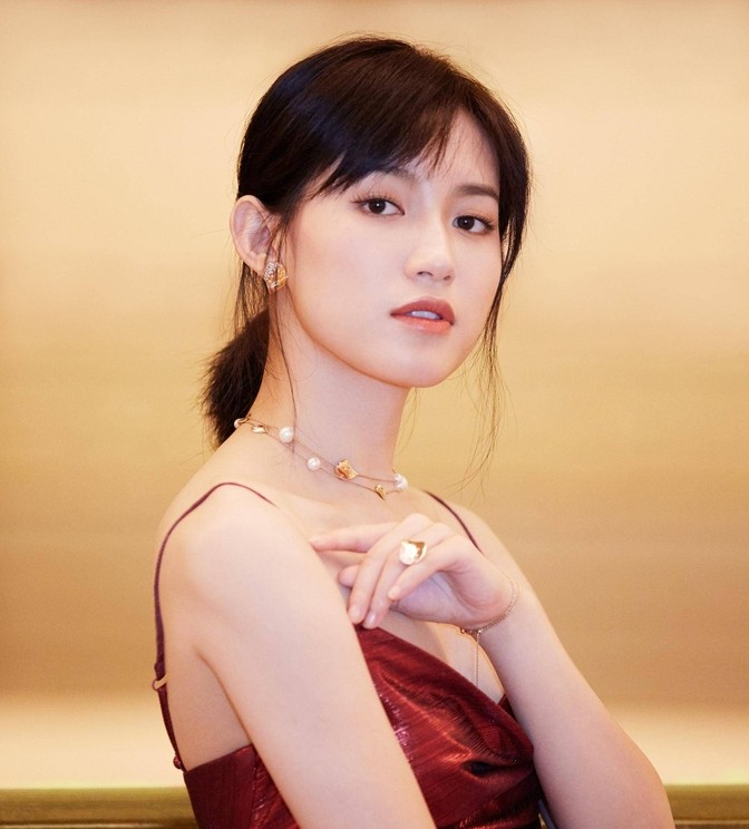 Su Qing has transformed into the ratings queen! The secret of her ...