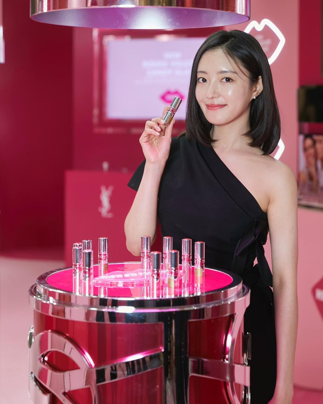 The current situation of the leading actors after the ending of "Red ...