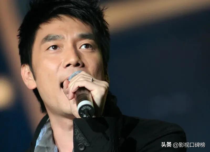 Lin Yilun's eldest son took hot photos with his girlfriend, and was ...