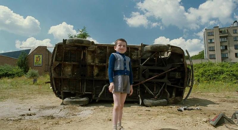 Signs and Symbols in "The Rascals in Paris" - iMedia