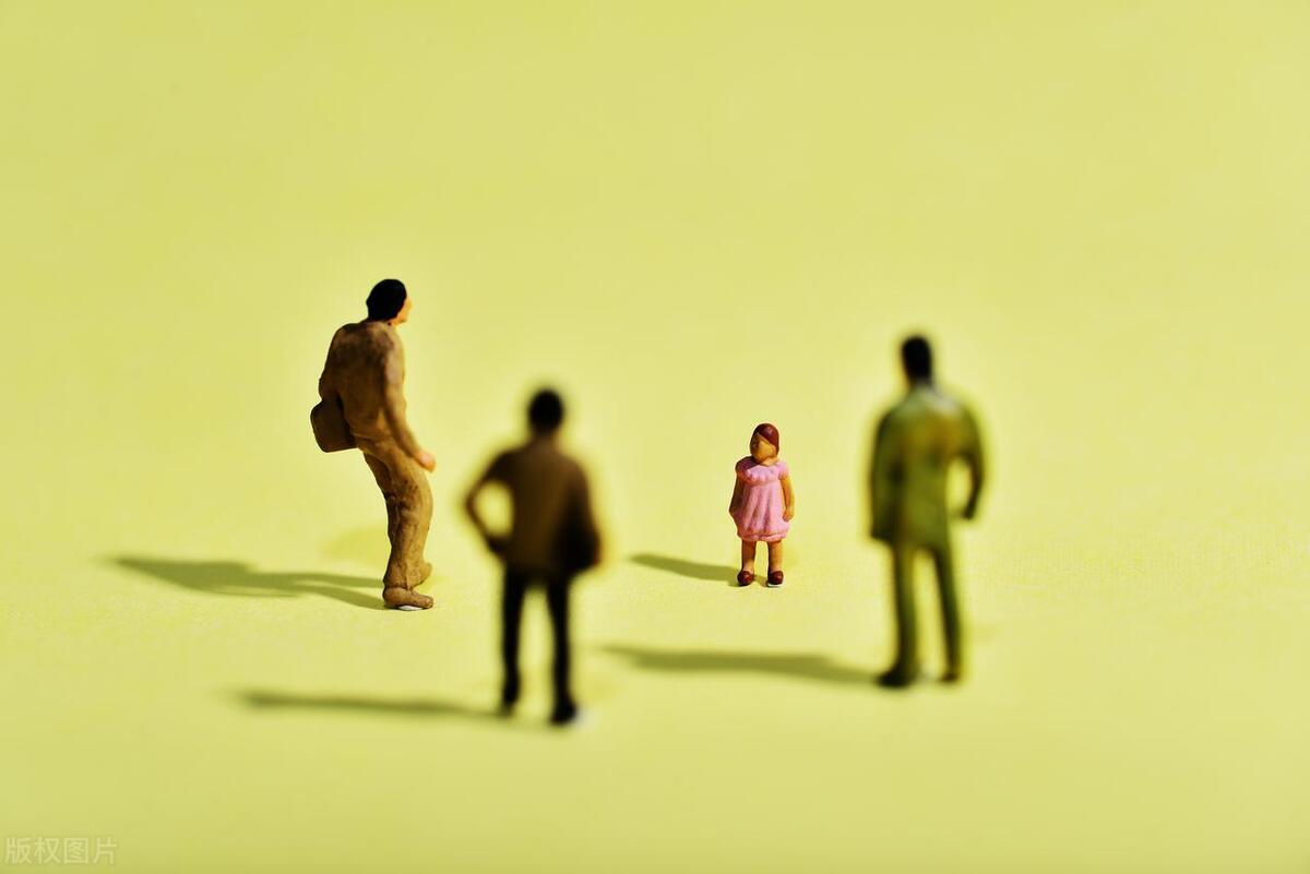 Thorn Birds: The Contest of Human Nature and the Reveal of Racial ...