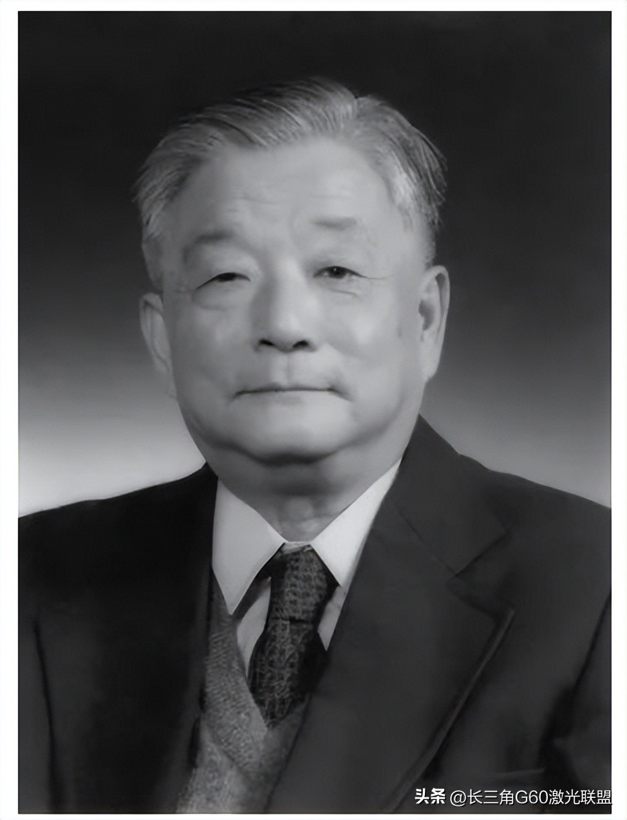 Deep condolences!Many academicians and experts from the Chinese Academy ...