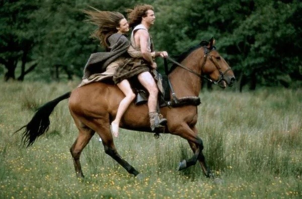 How did Braveheart's visuals and battle scenes reflect the cultural ...