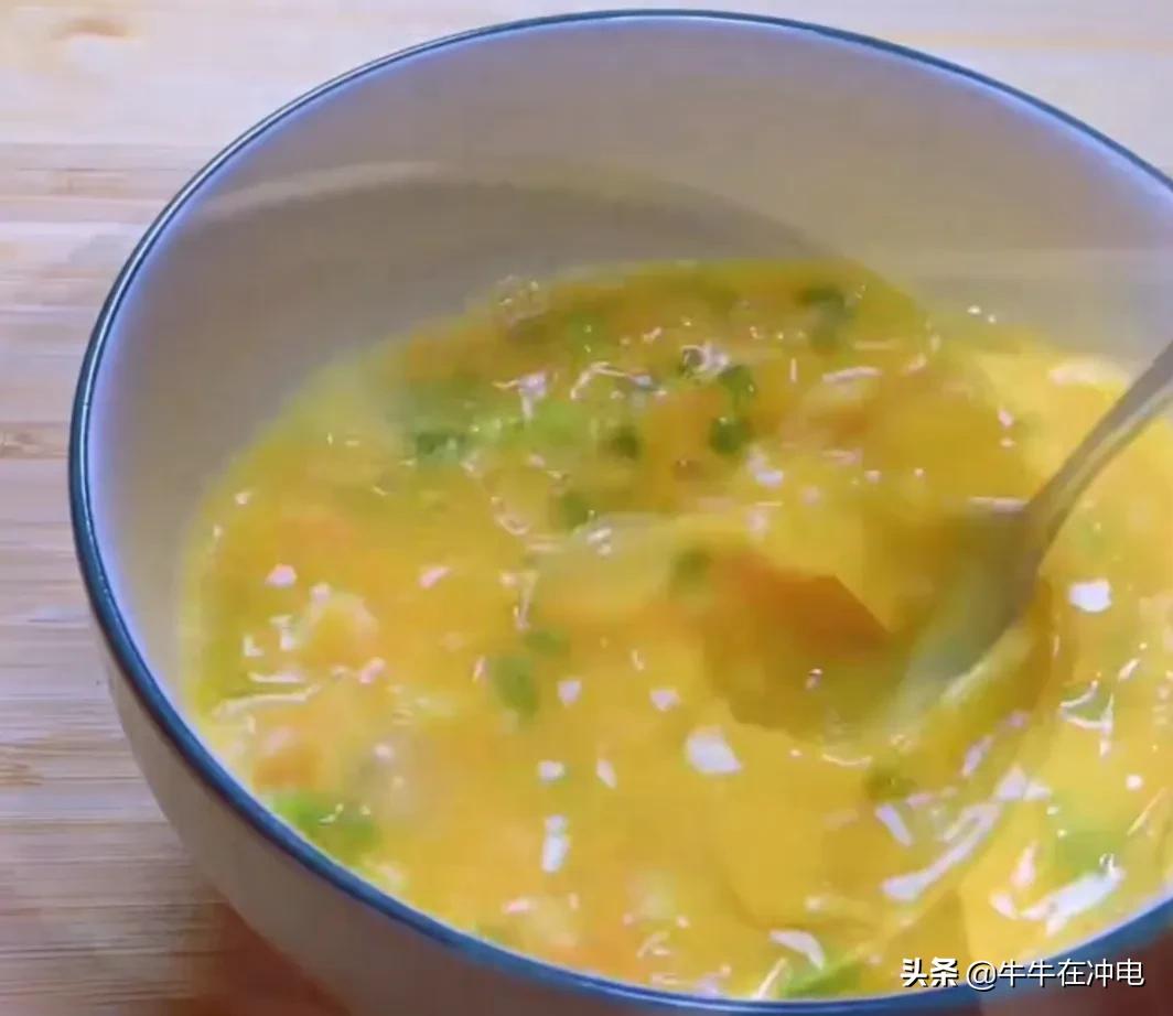 Shrimp Swollen Eggs that adults and children love to eat - iNEWS