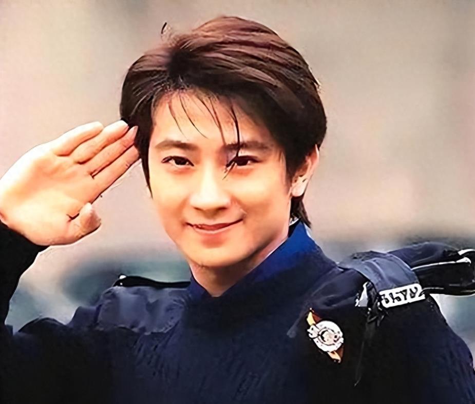 Because of the sentence "Diaoyu Islands belong to China", he was ...