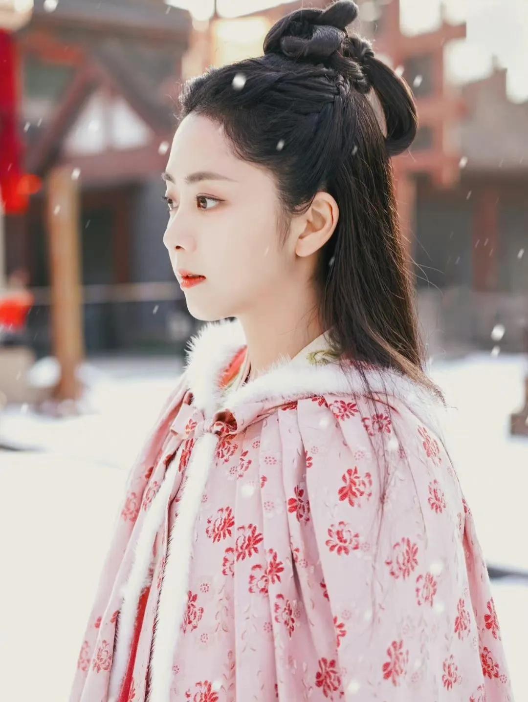 Sharing of beauties in ancient costumes——Yuan Jinxia's wardrobe by Tan ...
