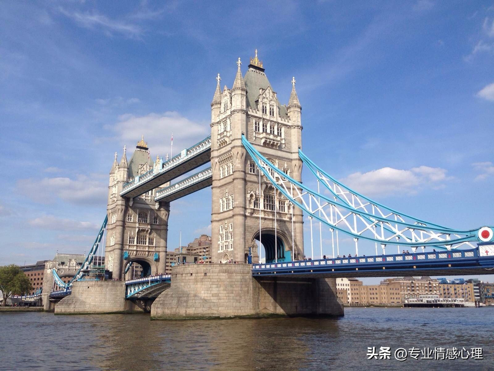 London Bridge: Not only a transportation hub across the River Thames ...
