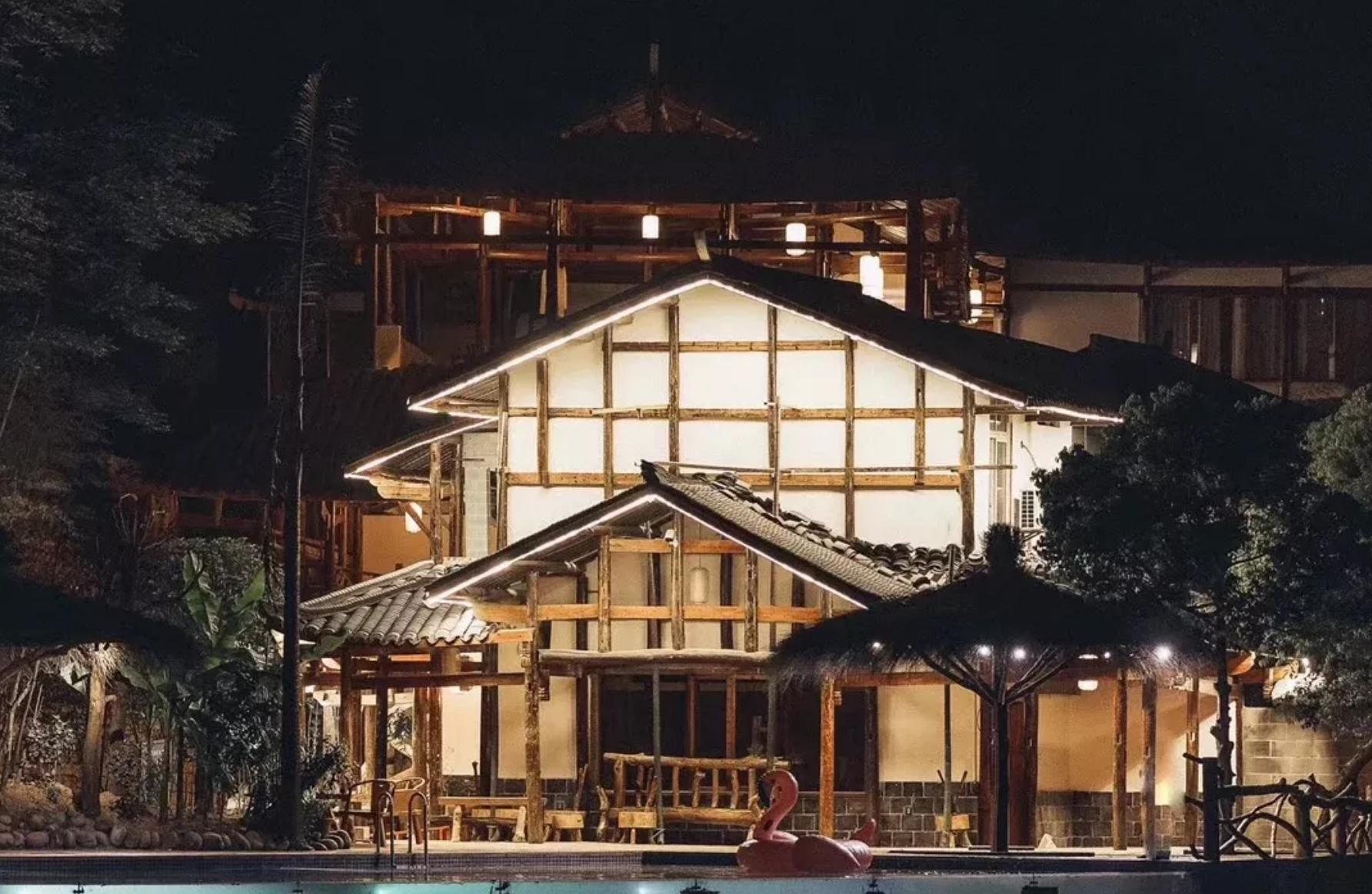 Chengdu 3h Small Town Tour: Enjoy the Bamboo Sea, Watch the Flying ...