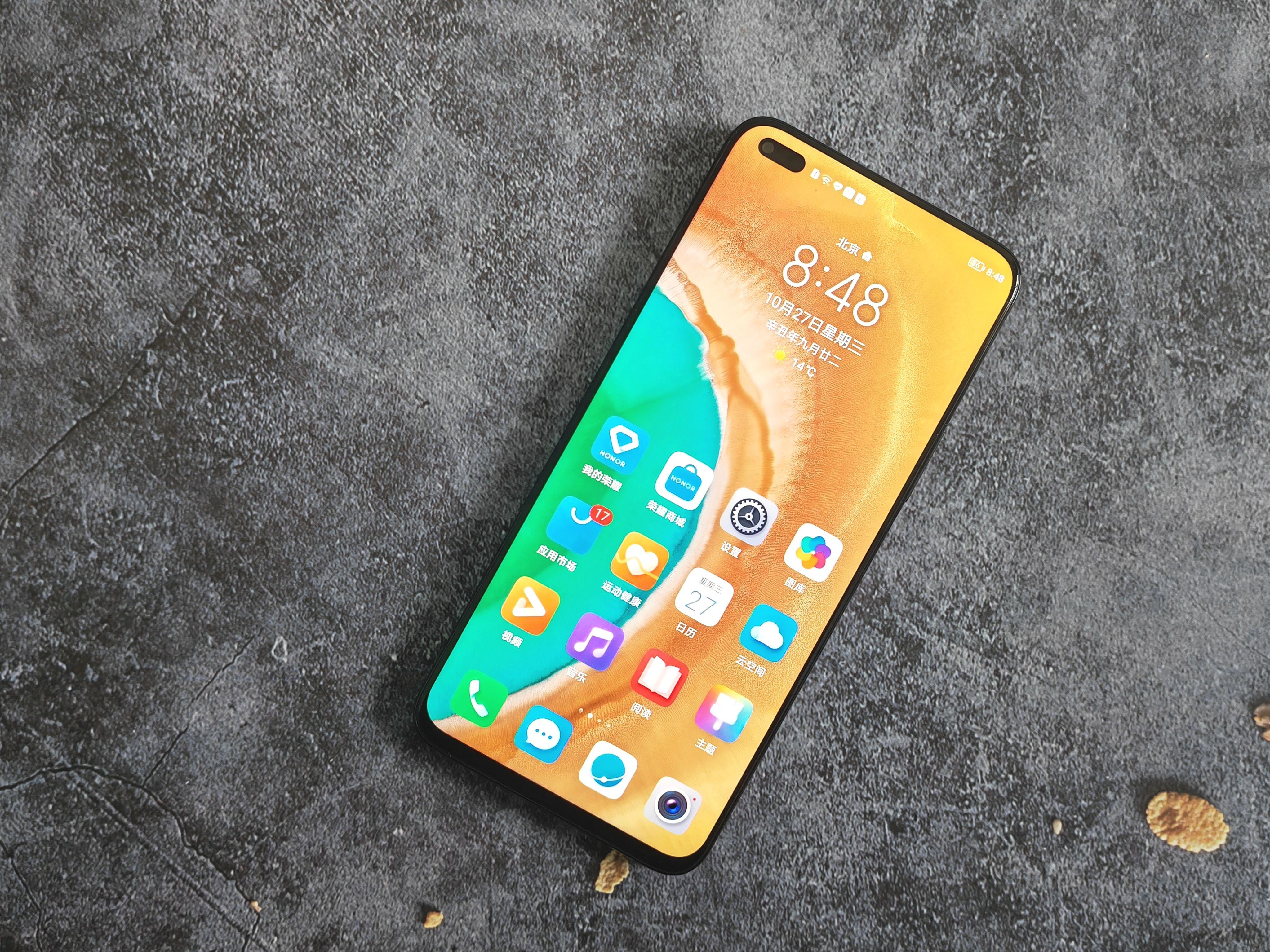 4 cost-effective mobile phones suitable for parents - iNEWS