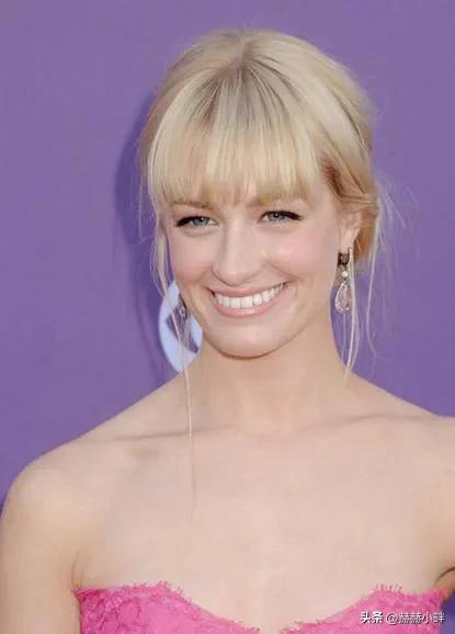 Bright, sunny, tall Beth Beer - iMedia