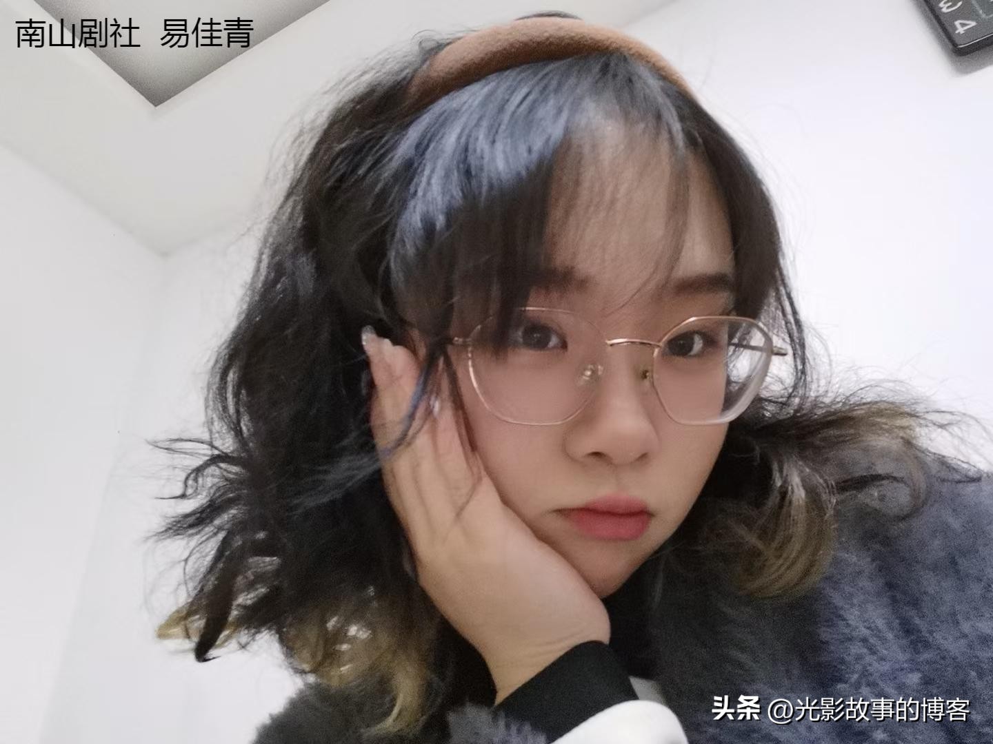 Li Yuzhi: A Standard But Overambitious Film——Comment on "Heaven and ...