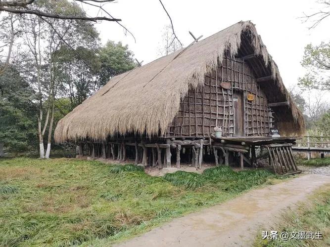 China's land enters primitive farming life - iNEWS