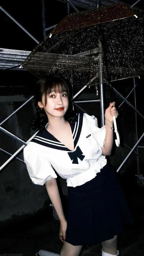 Yu Shuxin, an actor of the new generation, a beauty, unique and unique ...