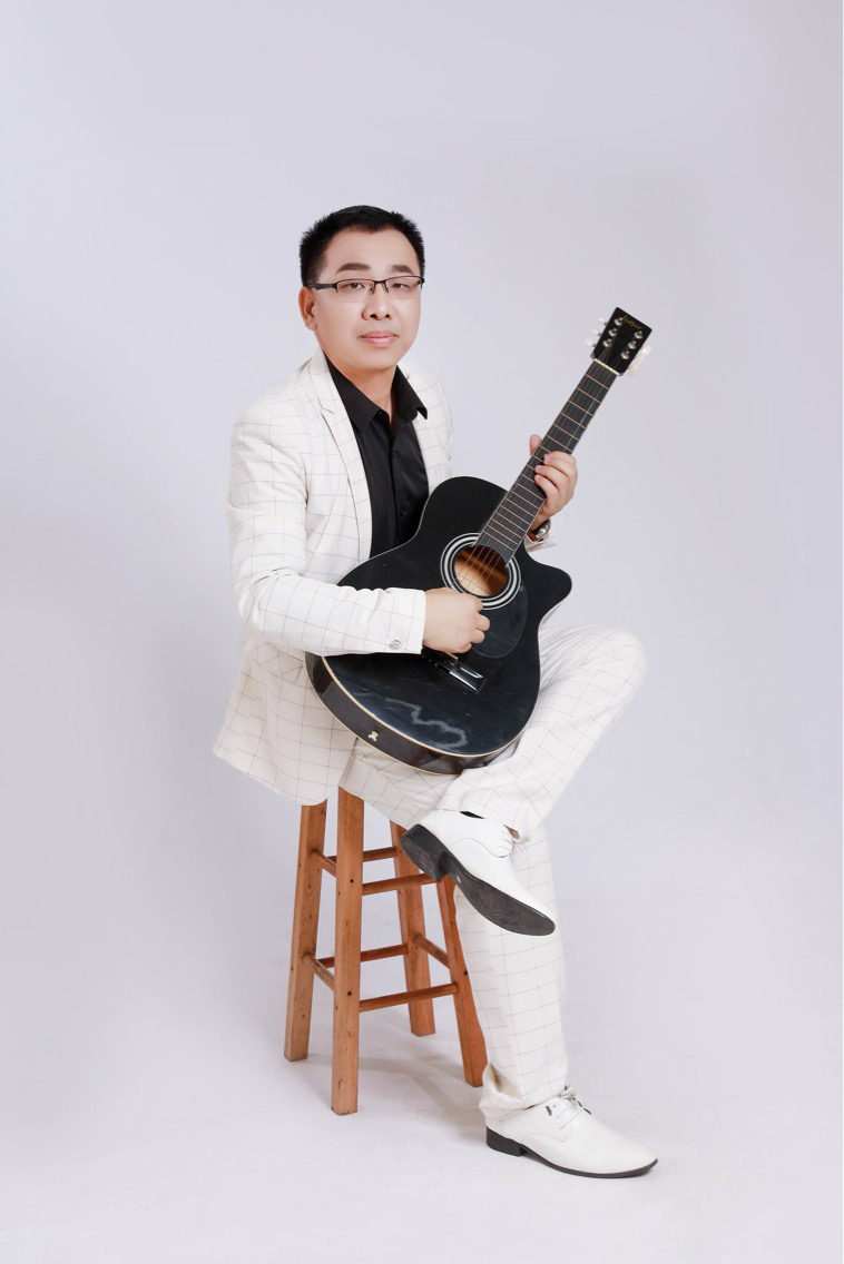 Zhao Hui releases new song "The World and You Will Always Be With Me ...