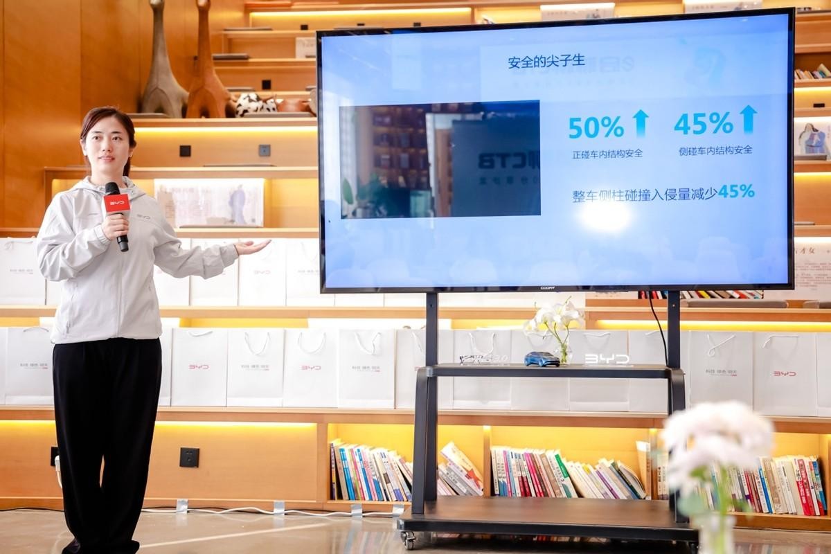 Everything is a king bomb, where is the black technology of BYD e ...