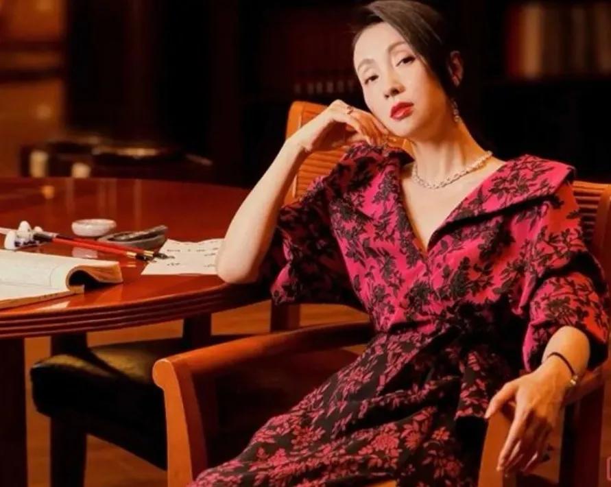 Tao Hong withdrew from tst, but unfortunately she was too deeply bound ...