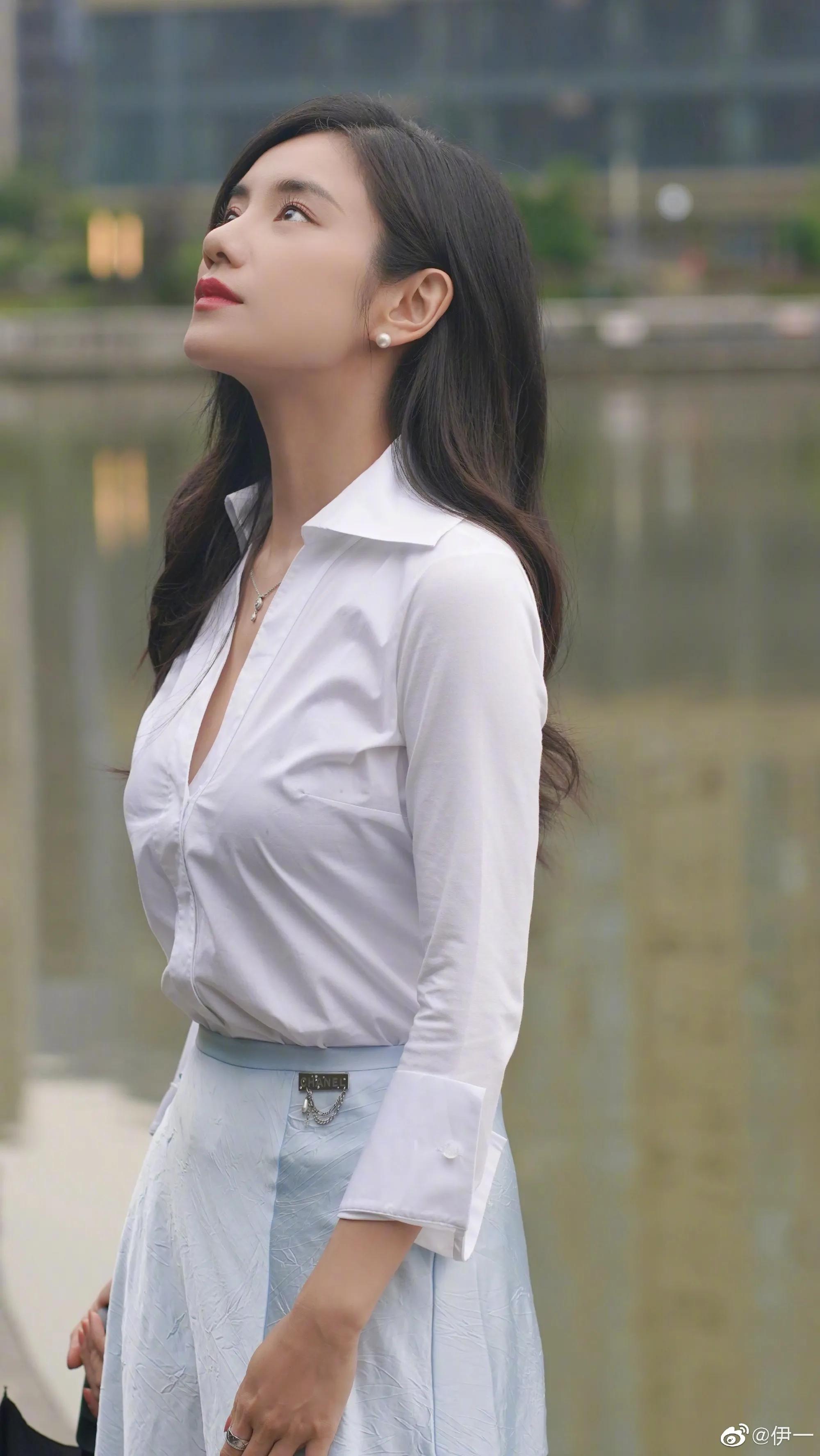 Yiyi beautiful picture - iMedia