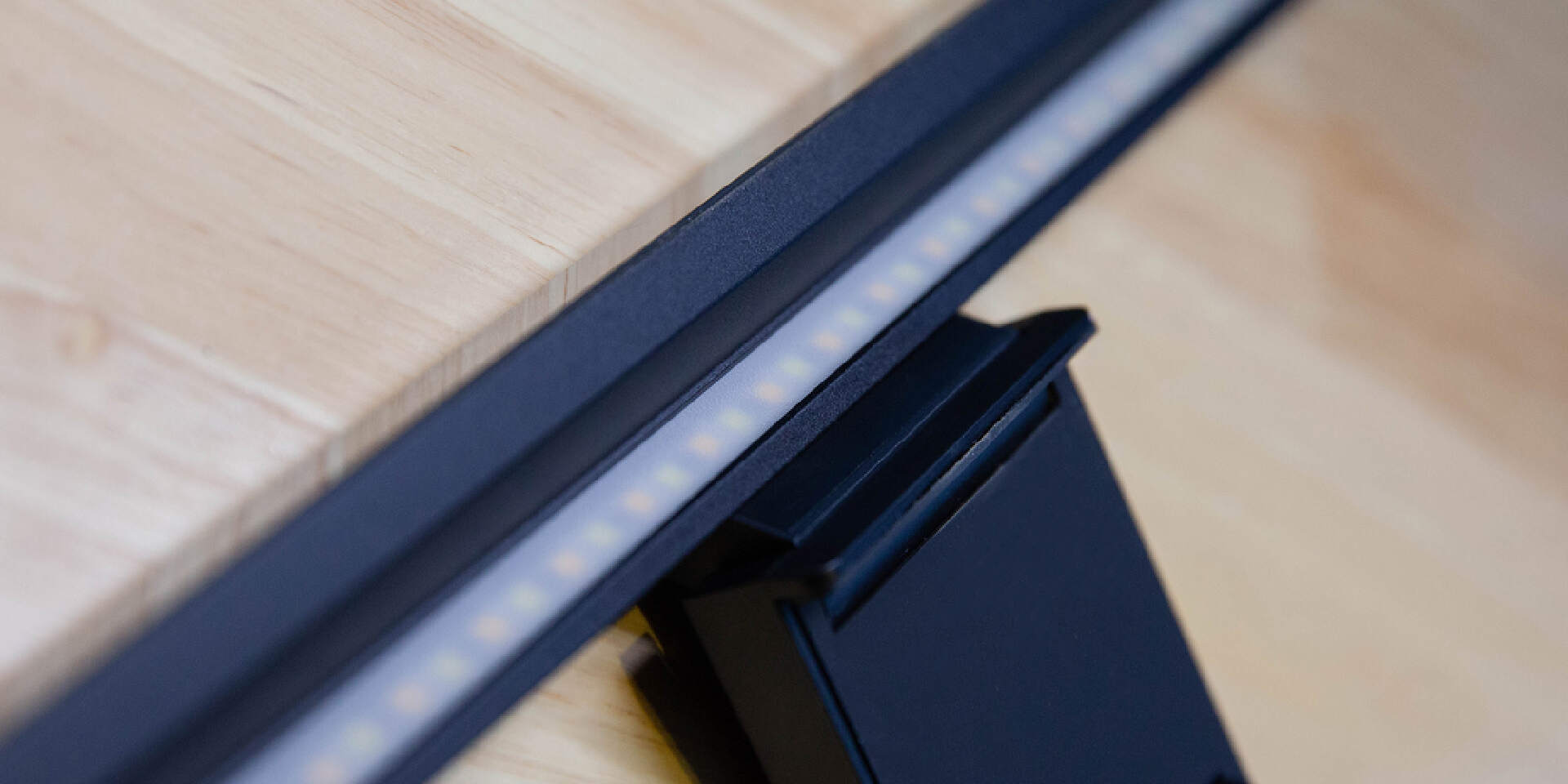 Take one step instead of two steps, LYMAX screen lights will be given ...