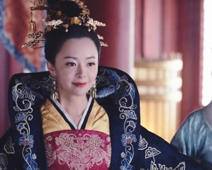 Famous actress Xu Rongzhen's family portrait is exposed!Dad is a ...