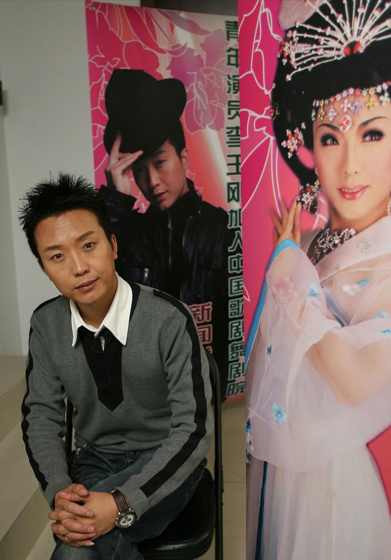 Li Yugang is a representative of a deformed culture, his success is by ...