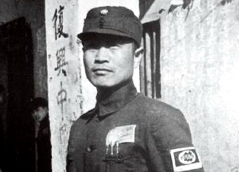 Du Yuming was reformed after being captured. During the reform, he ...