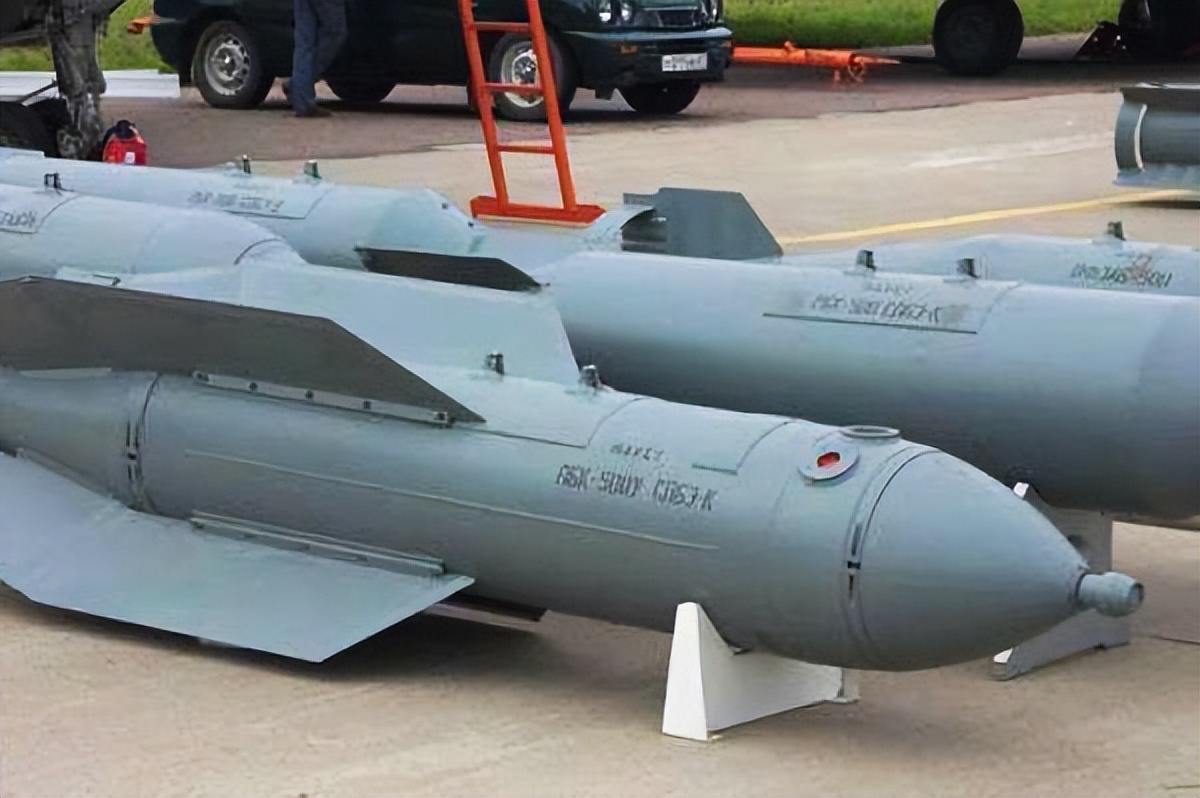 Russia bombed the US smart bomb, the new ammunition showed its power ...