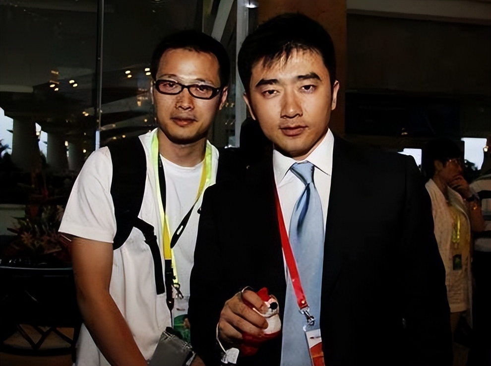 Rui Chenggang: From a CCTV celebrity to a prisoner, he was imprisoned ...