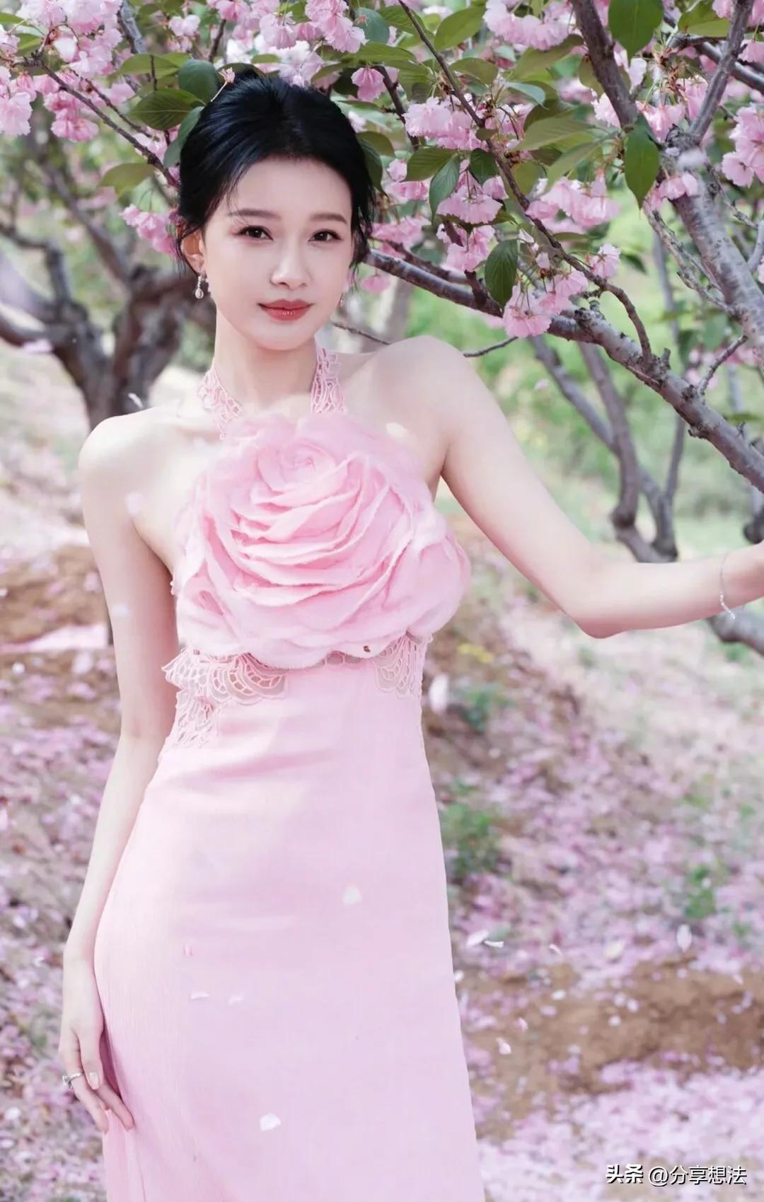 Sexy Goddess Sun Yi Wallpapers (19) - iNEWS