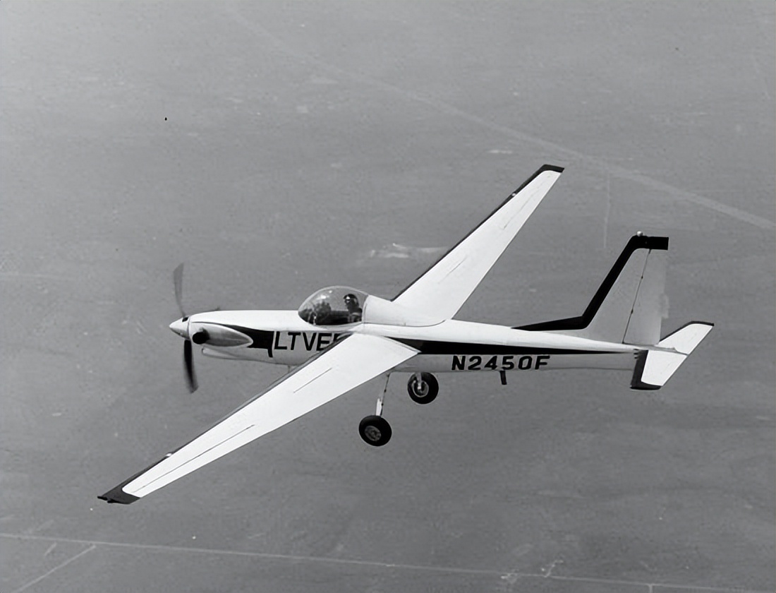 American-made LTV L450F reconnaissance aircraft - iMedia