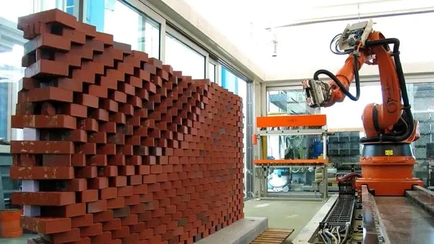 If you don't work hard, maybe you will lose the opportunity to move ...