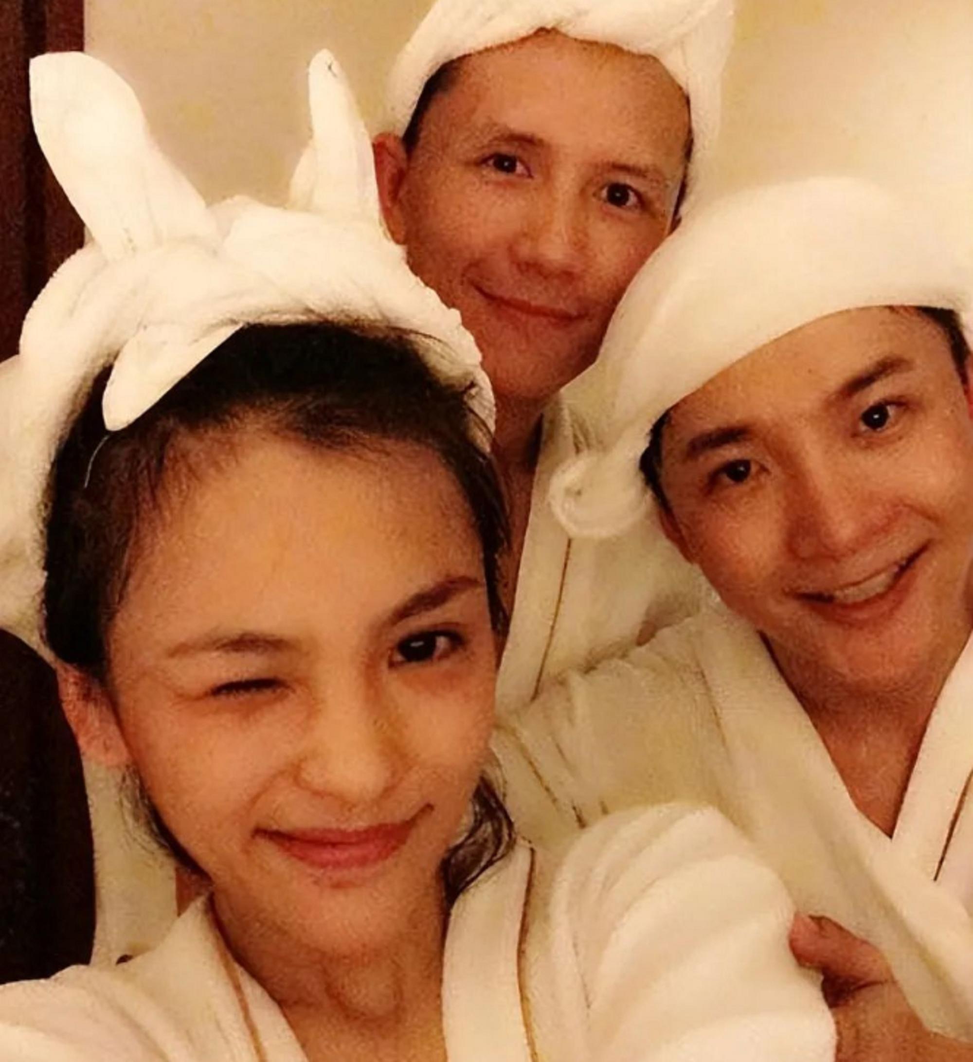 Bian Ce: CCTV's most handsome host, 32 years old with a bright future ...