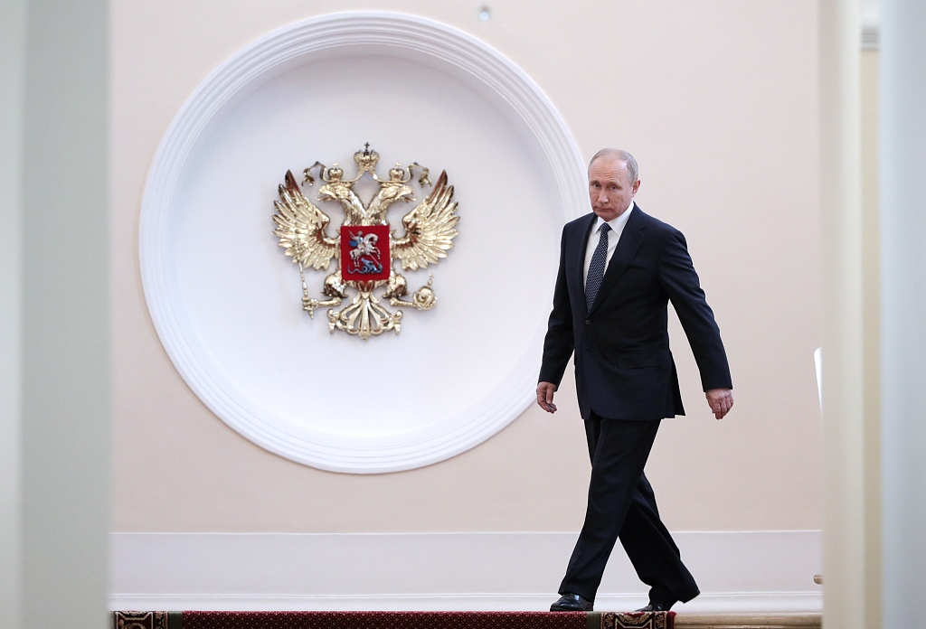 From the KGB to the president, the evolution of what Putin wears - iNEWS