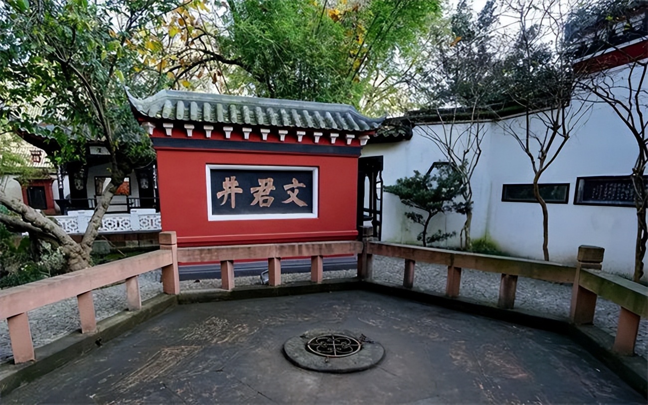 "Ancient Chinese Poetry" Liu Zeyuan: (Yuan Song Xiaoling) "Wandering ...