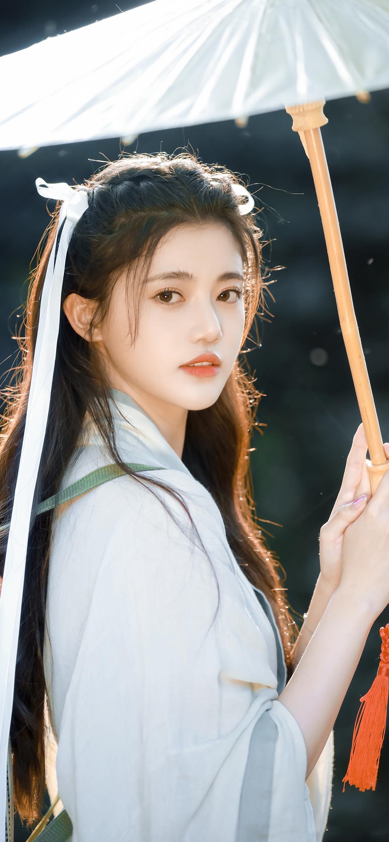 Jenny Sun wallpaper | Star idol wallpaper - iNEWS